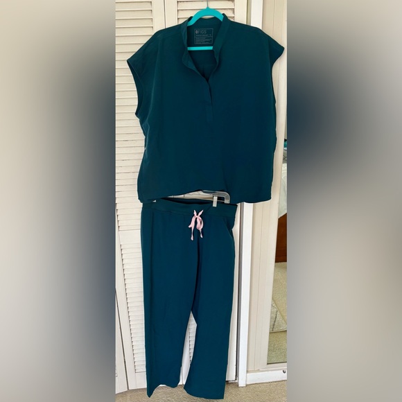 Figs | Other | Figs Brand Nurses Green Scrub Settopbotlike Newmaybe ...